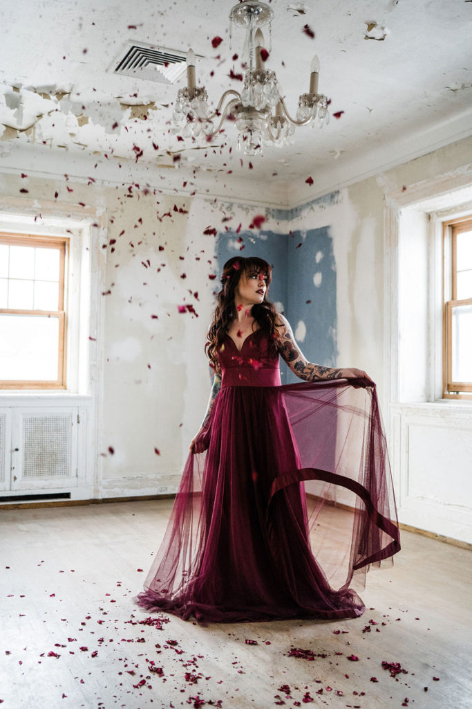 Edgy Wedding Inspiration at Dery Mansion - laceandbelle.com